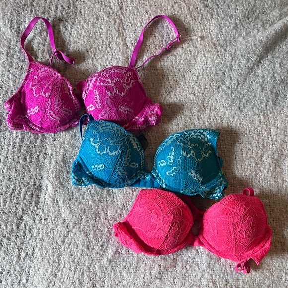 La SENZA | Intimates & Sleepwear | Three 32a Obsesion Push Up Bras ...